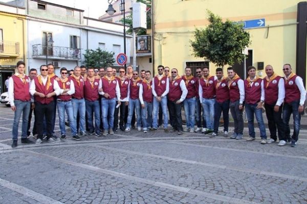 Nasce ufficialmente il gruppo dei ‘portantini’ a Ciro’ Marina – ilCirotano