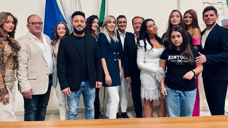 Ecco il nuovo video-clip di Cecè Barretta dedicato a Crosia - ilCirotano
