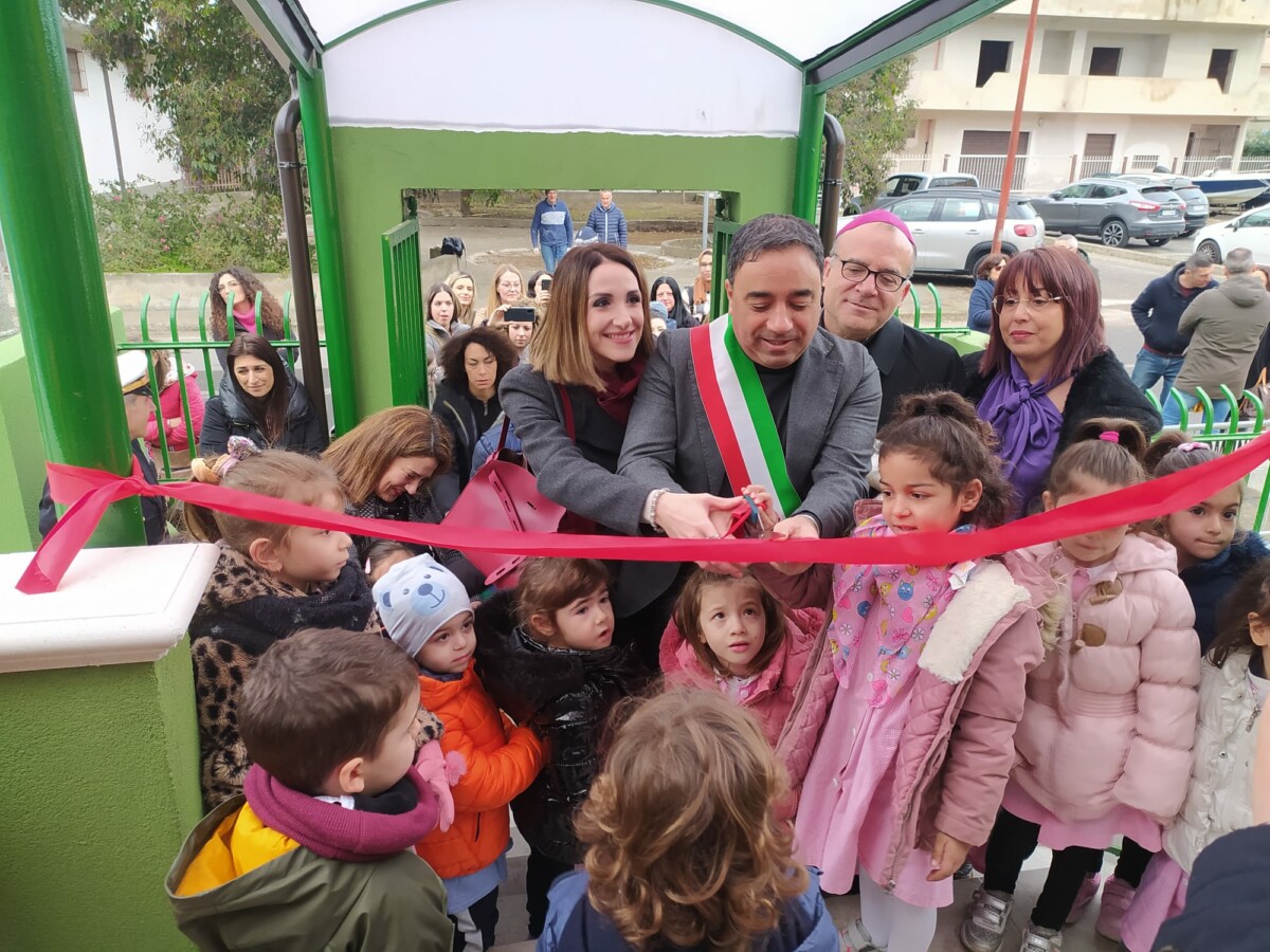 Inaugurata la nuova Scuola dell'Infanzia "Capo Trionto" dell'Istituto Casopero di Cirò Marina ...
