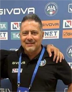 Nominati cinque Arbitri Benemeriti della Sezione A.I.A. di Crotone: un ...