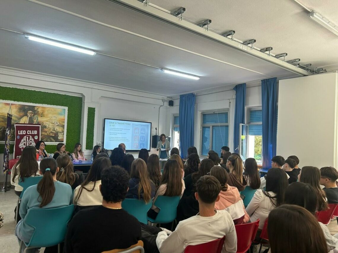 Il Leo Club Cirò Krimisa lancia il progetto “SAFE LOVE” - ilCirotano